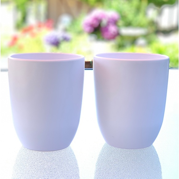 Accents | 2 Matte White Ceramic Flower Pots | Poshmark